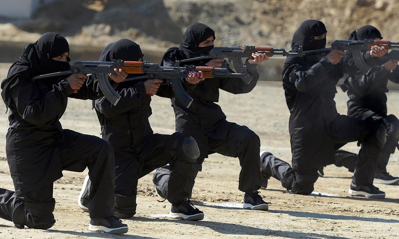 These Badass Pakistani Female Elite Police Commandos Are Protecting ...
