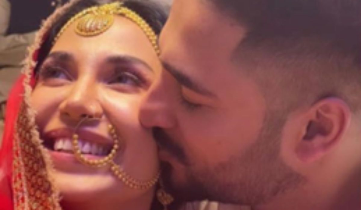 Abeer Rizvi’s Traditional Wedding Look with Husband, Embracing Her Culture and Making Fans Happy ...