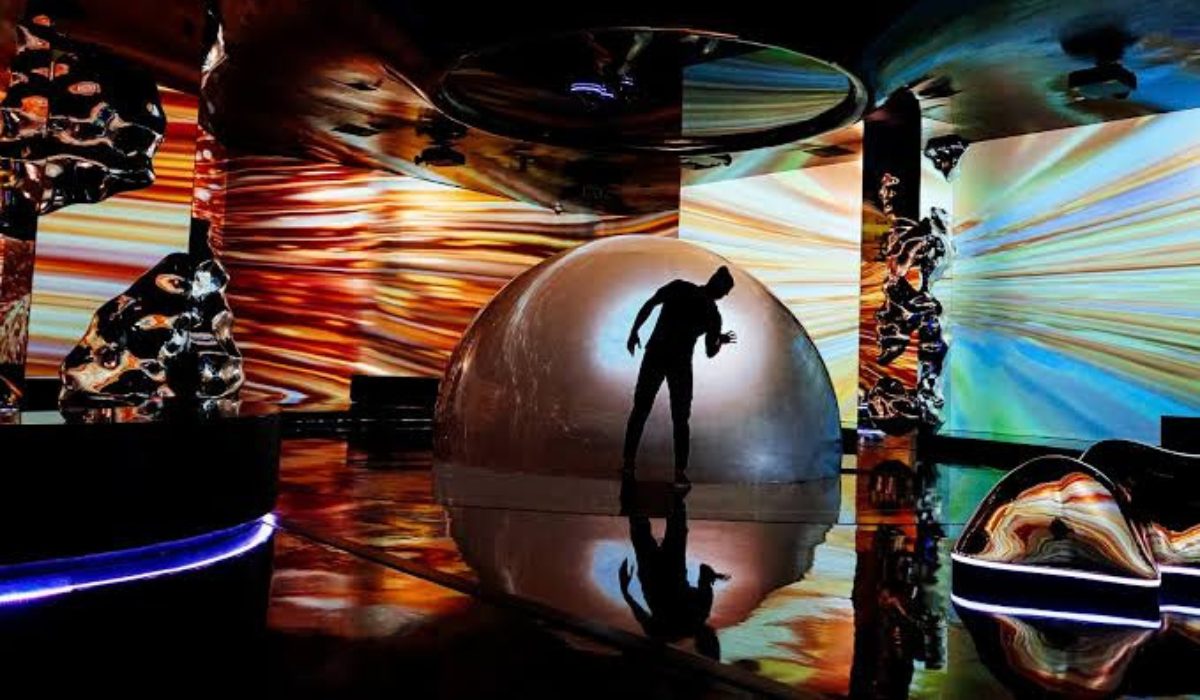 Innovation and Artistry: Exploring Dubai’s Futuristic Sights – MangoBaaz